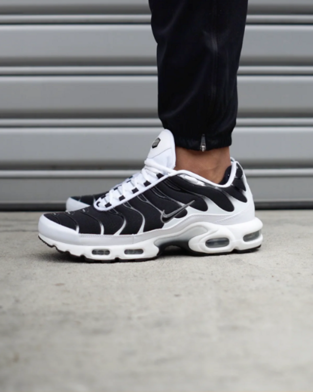 Men's Nike Air Max Plus TN 'KILLER WHALE' | On The Run Co